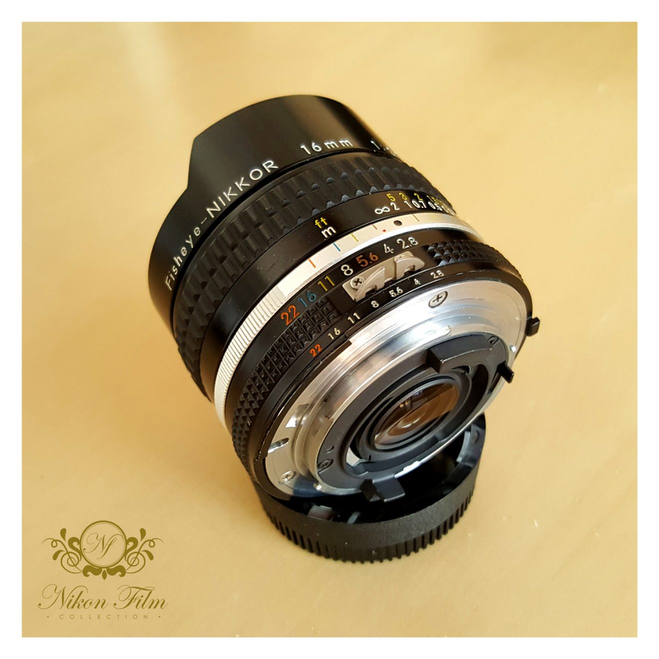 Nikon Fisheye-Nikkor 16mm F/2.8 AiS - NIKON-FILM